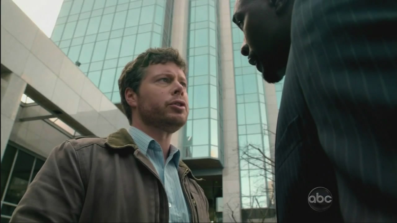 V 2009 - Through Four Episodes - AstroNerdBoy's Ramblings